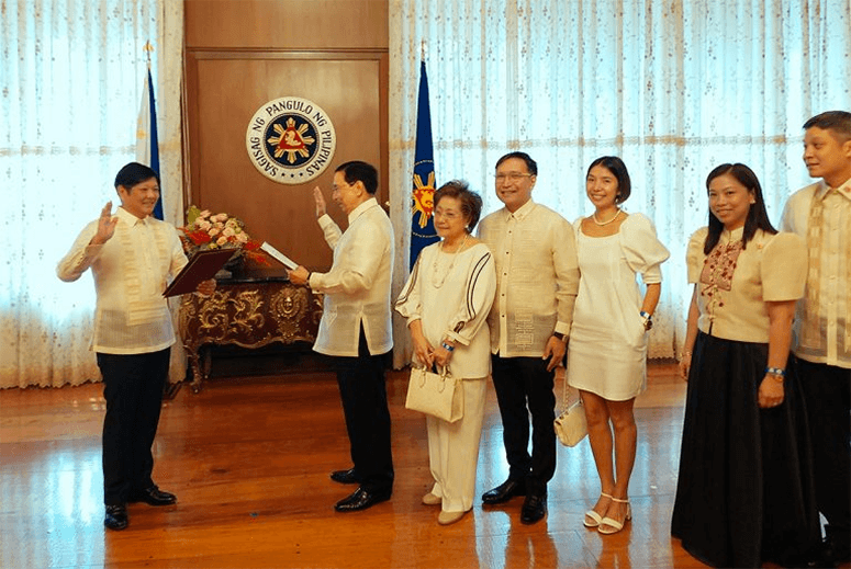 Dr. Amable R. Aguiluz V takes oath as Special Envoy to Japan for Trade ...