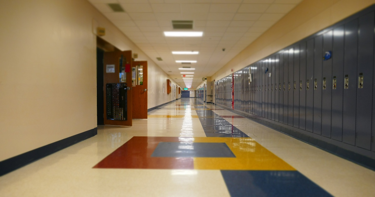 'No one can turn them off': School stuck with 7,000 lights on since ...