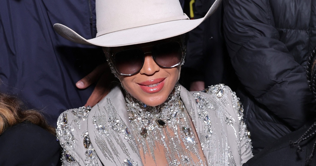 Beyonce becomes first Black woman to helm top country songs chart ...