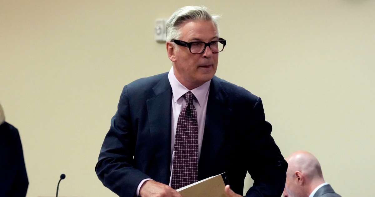 'Rust' trial hears Alec Baldwin broke 'cardinal' safety rules ...