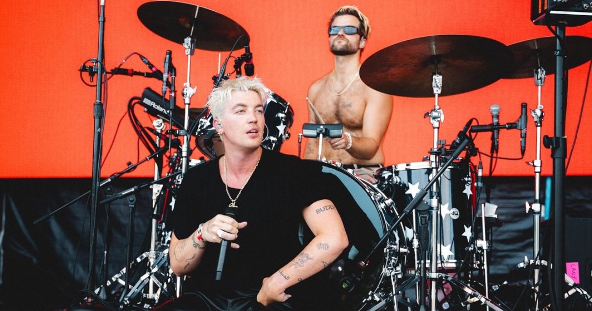 Want to see LANY? Pop band to work behind the counter of popular fast ...