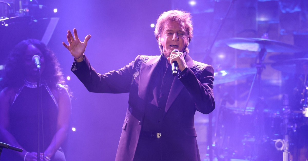 US singer Barry Manilow reveals lung cancer diagnosis • PhilSTAR Life