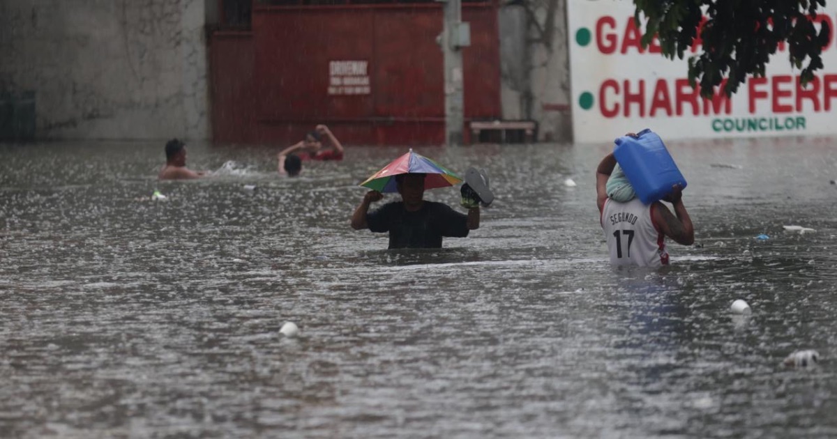 Did you come into contact with floodwaters? Here’s how to keep yourself ...
