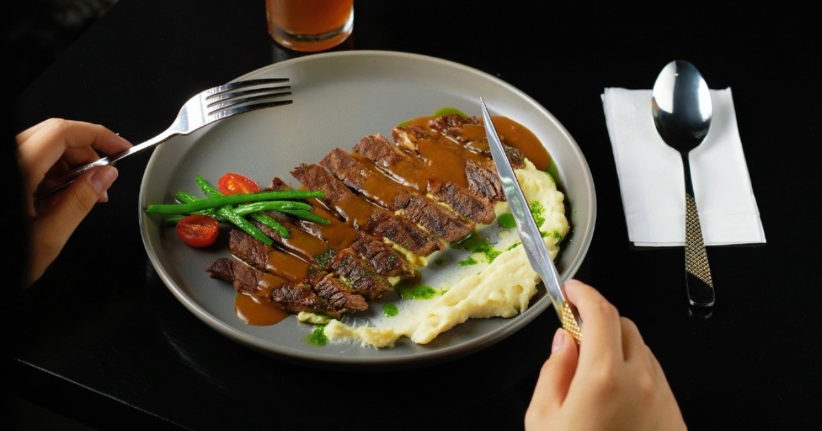 All in for 90 minutes: This restaurant is offering unlimited steak ...