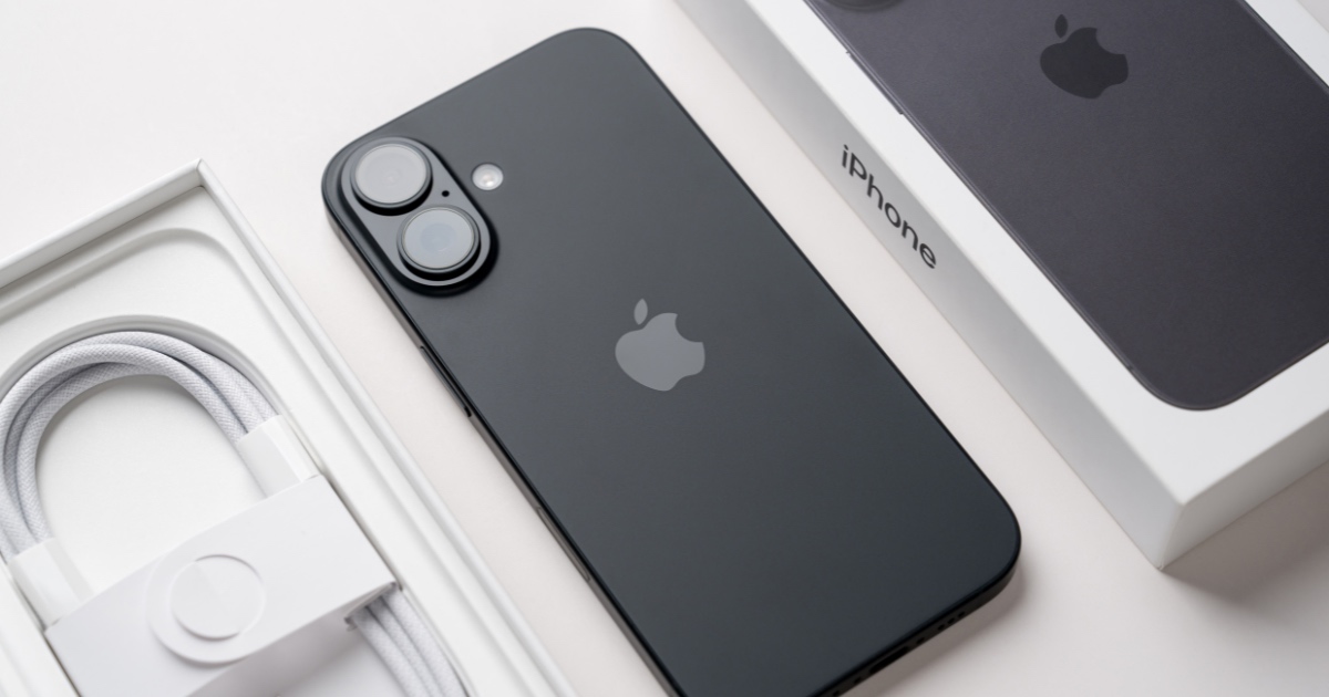 9.9 Apple deal: Another iPhone flash sale is taking place at midnight ...