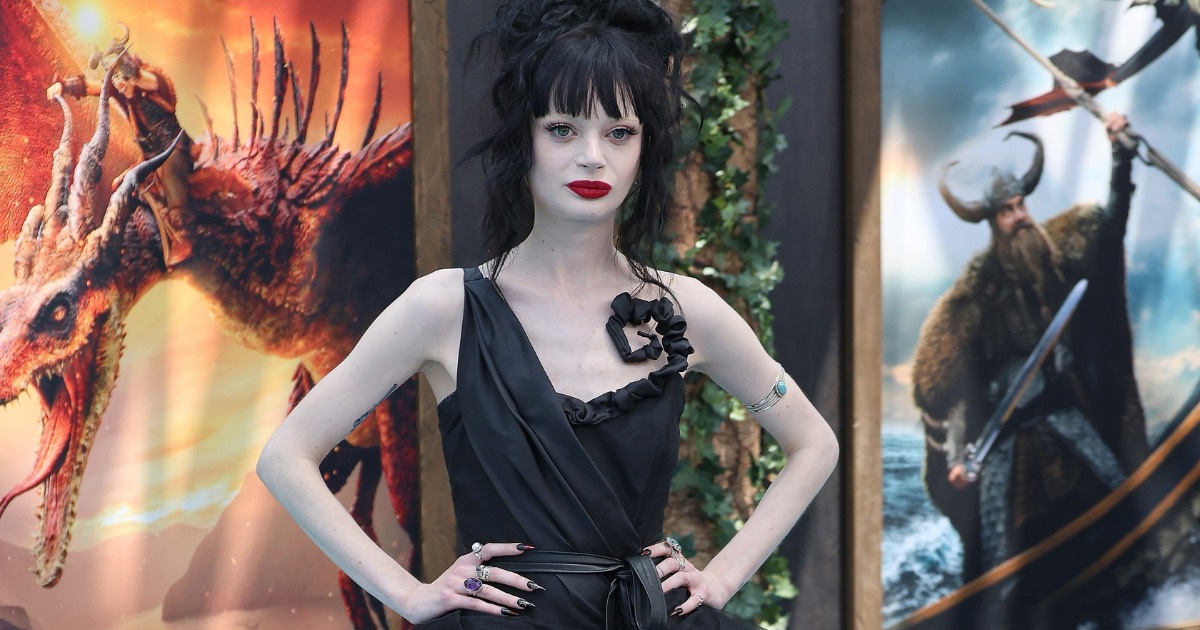 Netflix actress Ruth Codd gets second leg amputation at 29 • PhilSTAR Life