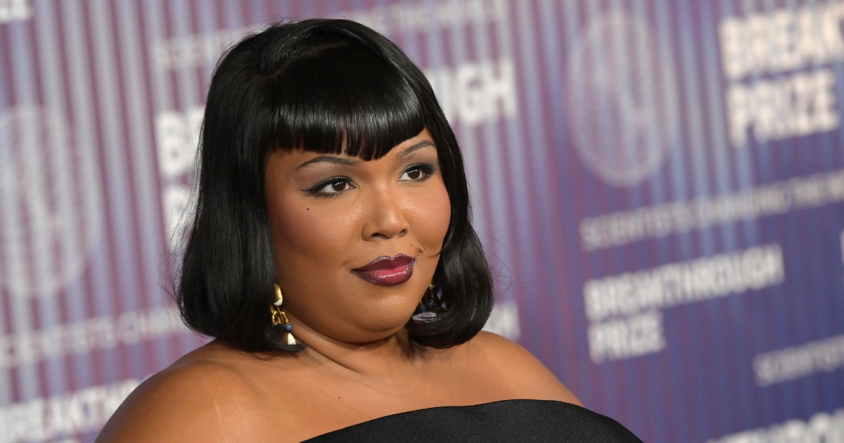 Lizzo sued over Sydney Sweeney jeans reference track • PhilSTAR Life