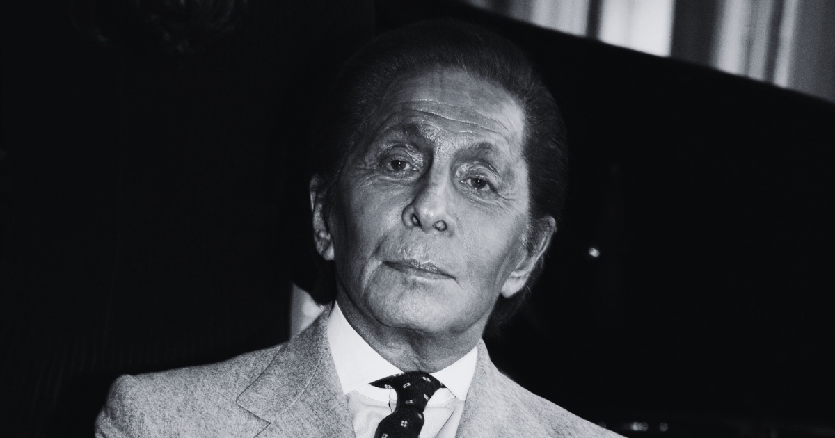 Valentino, Italy's fashion king who pursued beauty at every turn, dies ...