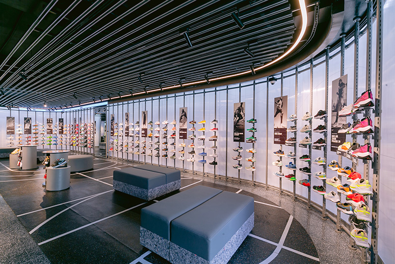 LOOK: The biggest Nike store in Southeast Asia reopens in Fort BGC ...