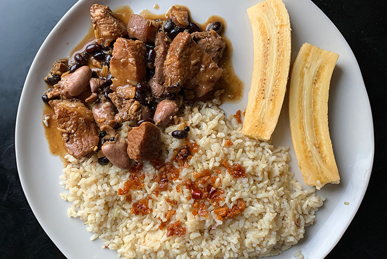 AROUND THE WORLD IN 80 FILIPINO ADOBOS: More unique adobo recipes and a ...