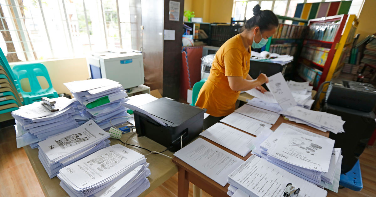 DepEd issues guidelines for 'progressive expansion' of face-to-face ...