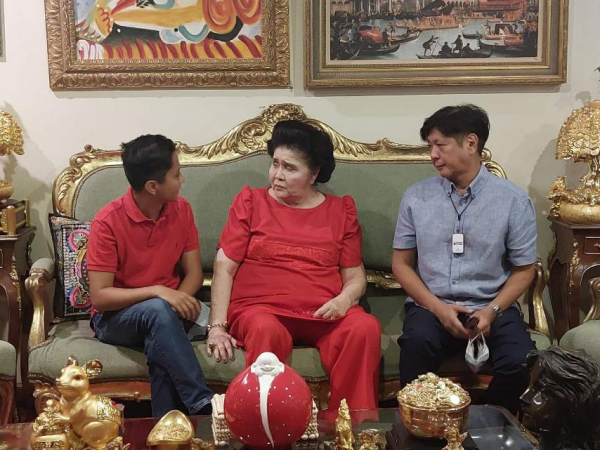 Marcos Jr. spox Vic Rodriguez dodges question about missing Picasso ...