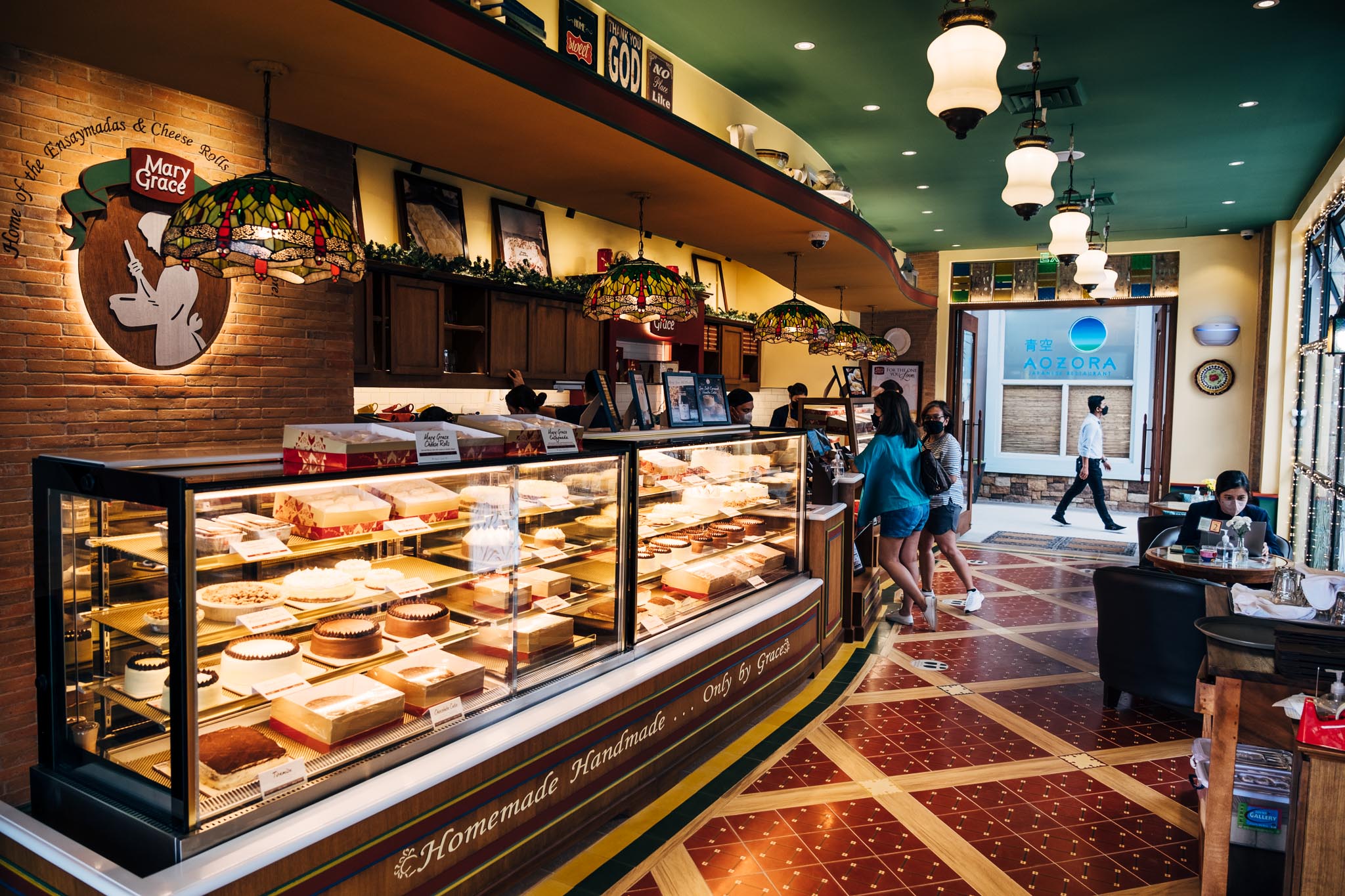 FIRST LOOK: Mary Grace opens its 50th store in Tagaytay for your next ...