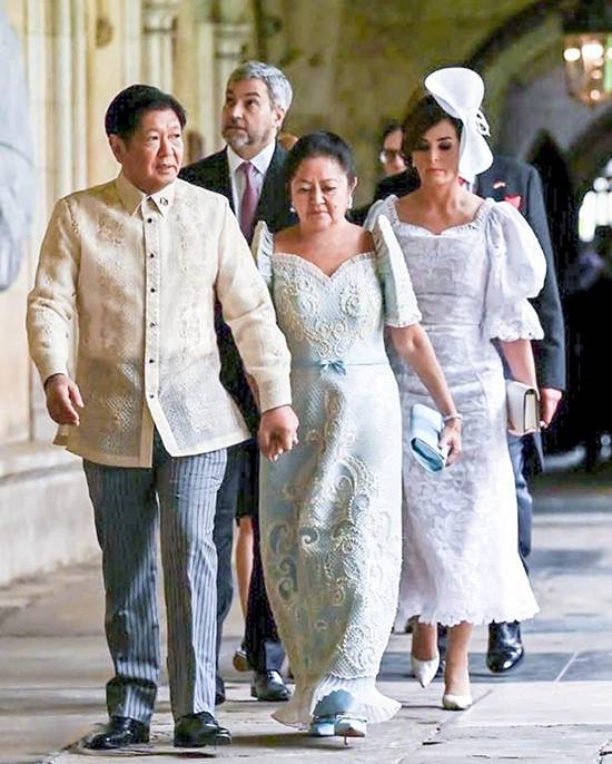 Fashion master Paul Cabral presents his dream show — his very first ...