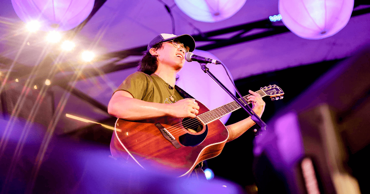 Falling in love with grentperez’s modern-day ‘harana’ • PhilSTAR Life