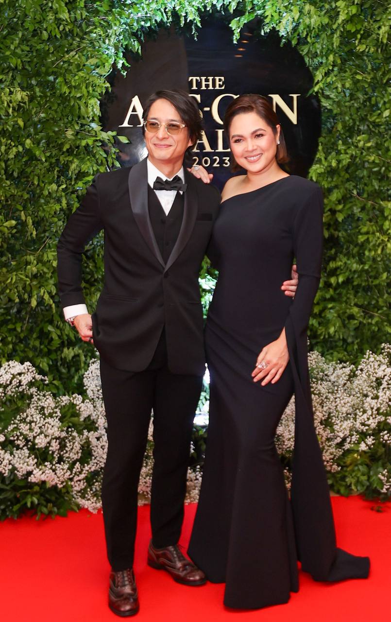 LOOK: GMA, TV5 celebrities and bosses grace the ABS-CBN Ball 2023 ...