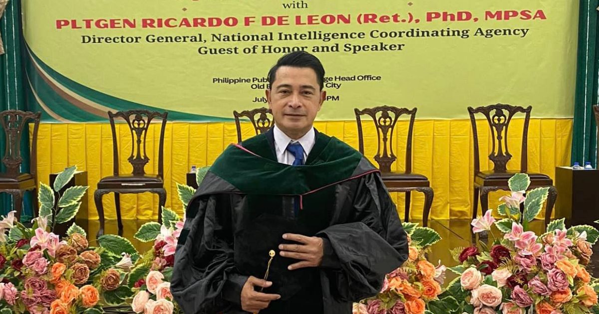 Cesar Montano earns a master's degree at 60 • PhilSTAR Life