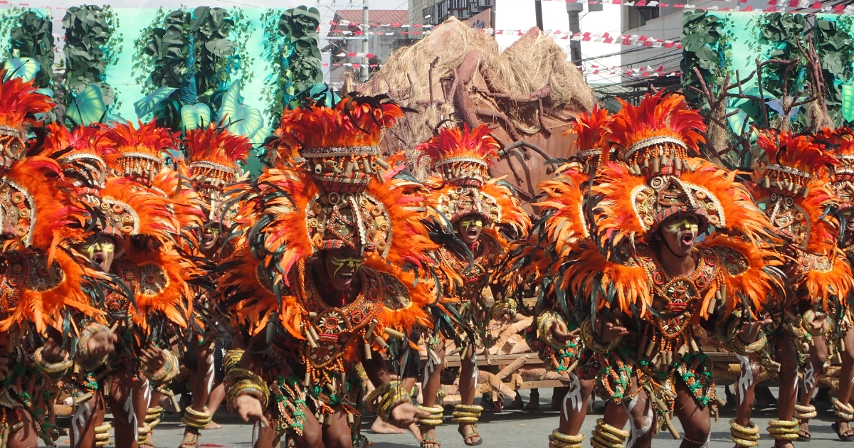 IN PHOTOS: School-based Ati Tribes fill Iloilo City's street with ...