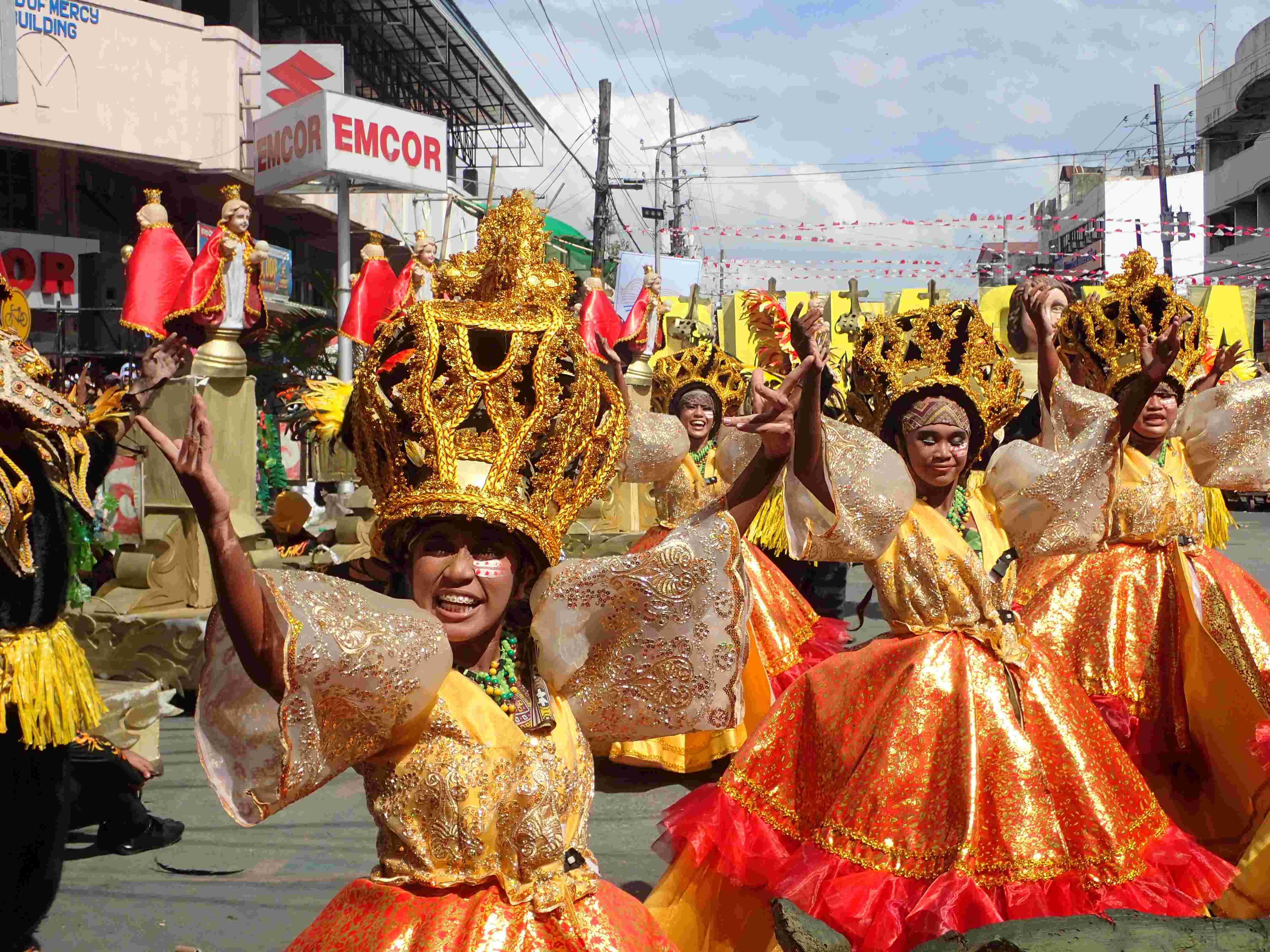 IN PHOTOS: School-based Ati Tribes fill Iloilo City's street with ...