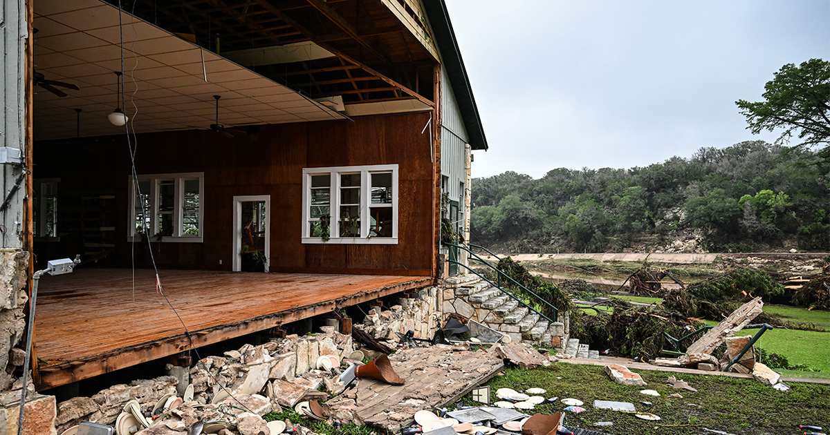 Father's desperate search for daughter after deadly Texas flood ...