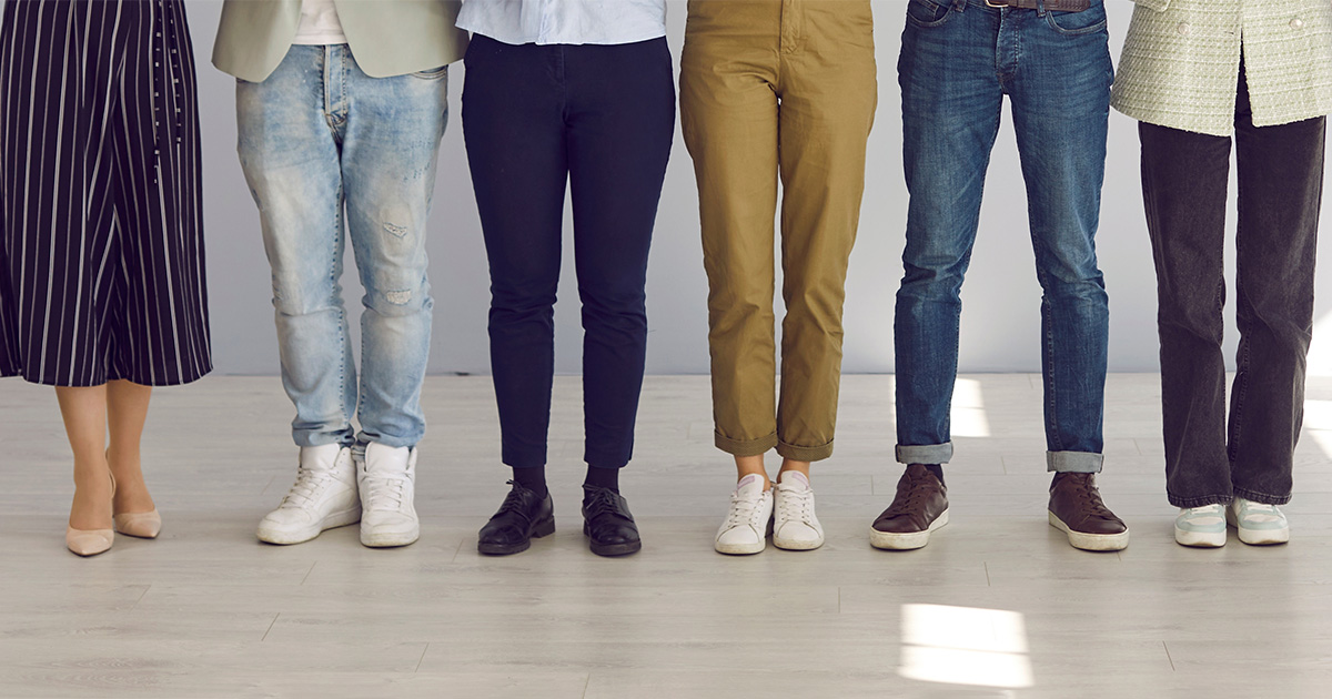 Gov't agencies to allow workers to wear attire aligning with gender ...