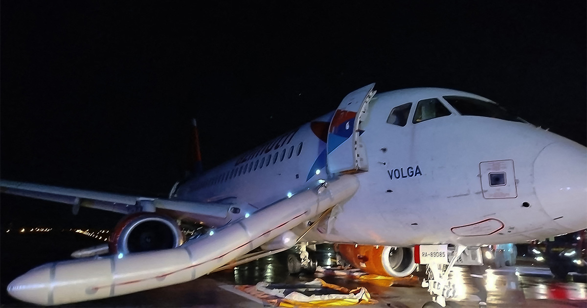 Russia plane evacuated in Turkey as engine catches fire • PhilSTAR Life