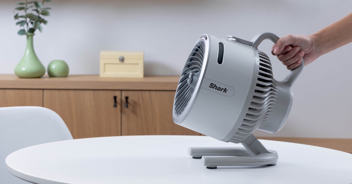 This new portable mini fan comes with its own cooling mist • PhilSTAR Life