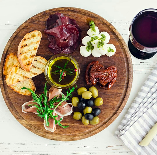 Girl Dinner 2.0: The art of snack swagger and solo feasting • PhilSTAR Life