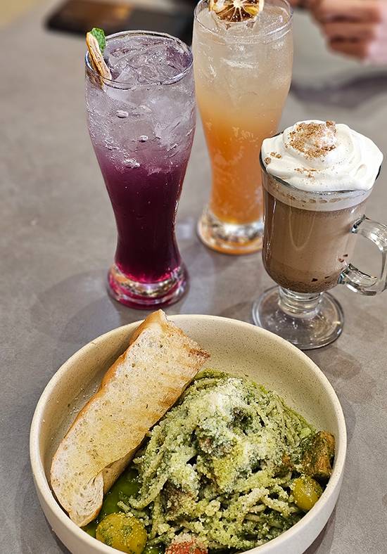 Chocnut espresso latte, ‘kiniling’ caesar salad and other new cool ...