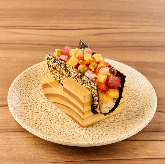 Hibachi large plates for sharing, reimagined Maki and Sashimi at Kiwami ...