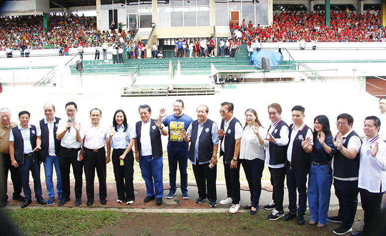 Unity in action: Operation Damayan, FFCCCII, and QC assist 5,000 ...