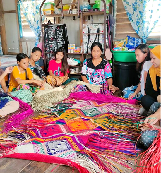 ‘Touch the craftsmen’s hands, feel their souls’ • PhilSTAR Life