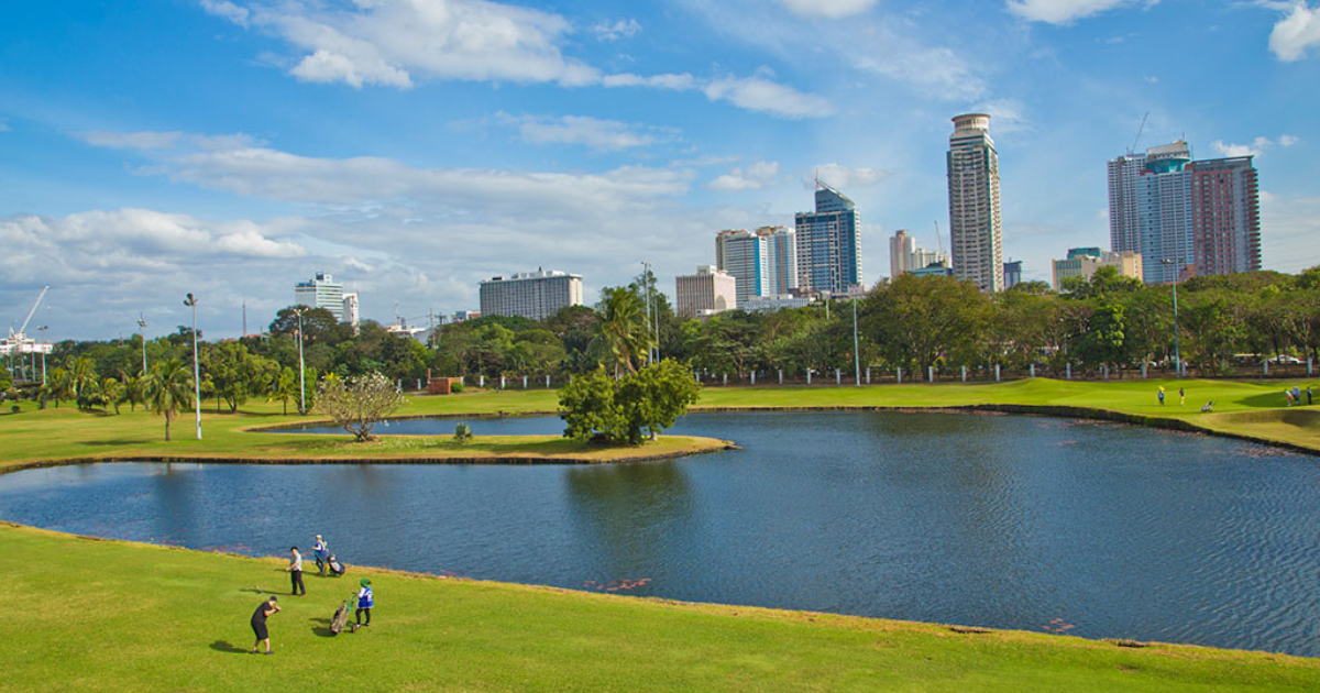 Club Intramuros Golf Course to open as recreational space on Sundays ...