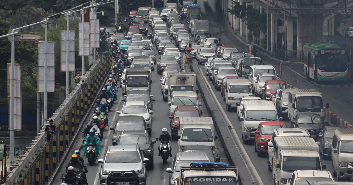 MMDA urges malls to stop mall-wide sales to ease holiday traffic ...