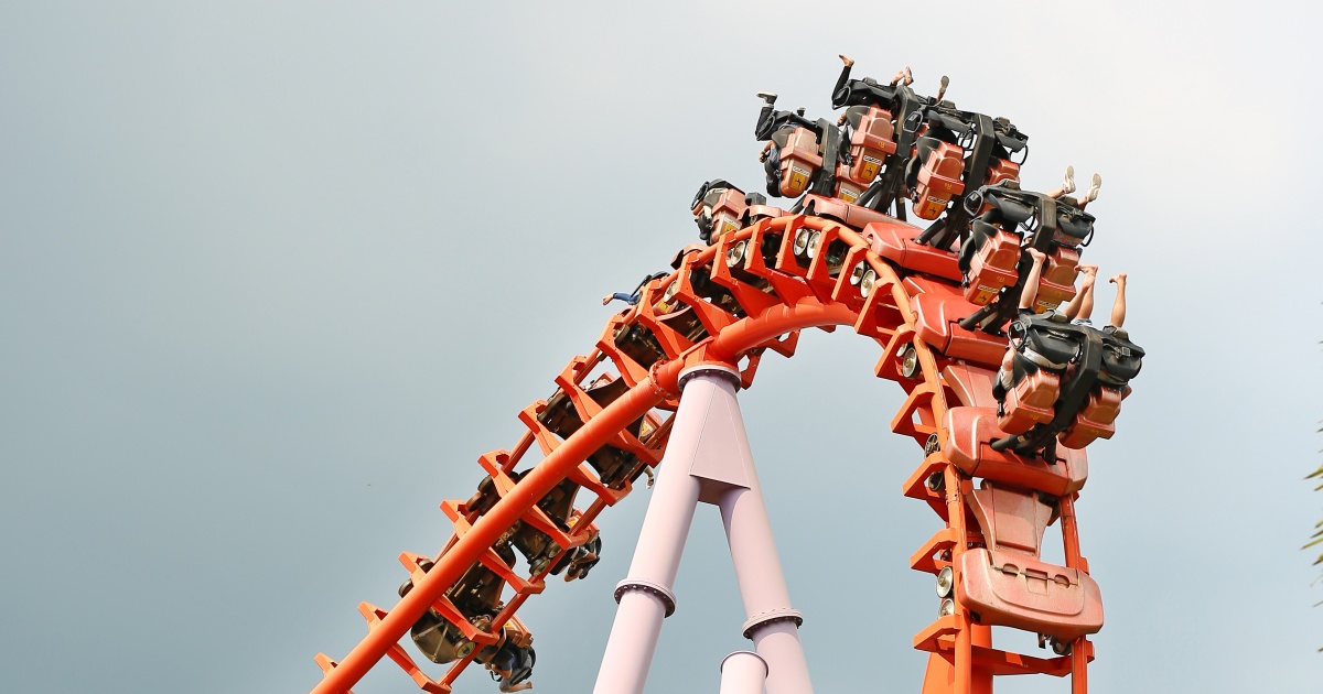 Man climbs out of moving rollercoaster after safety bar unlatches: 'I ...