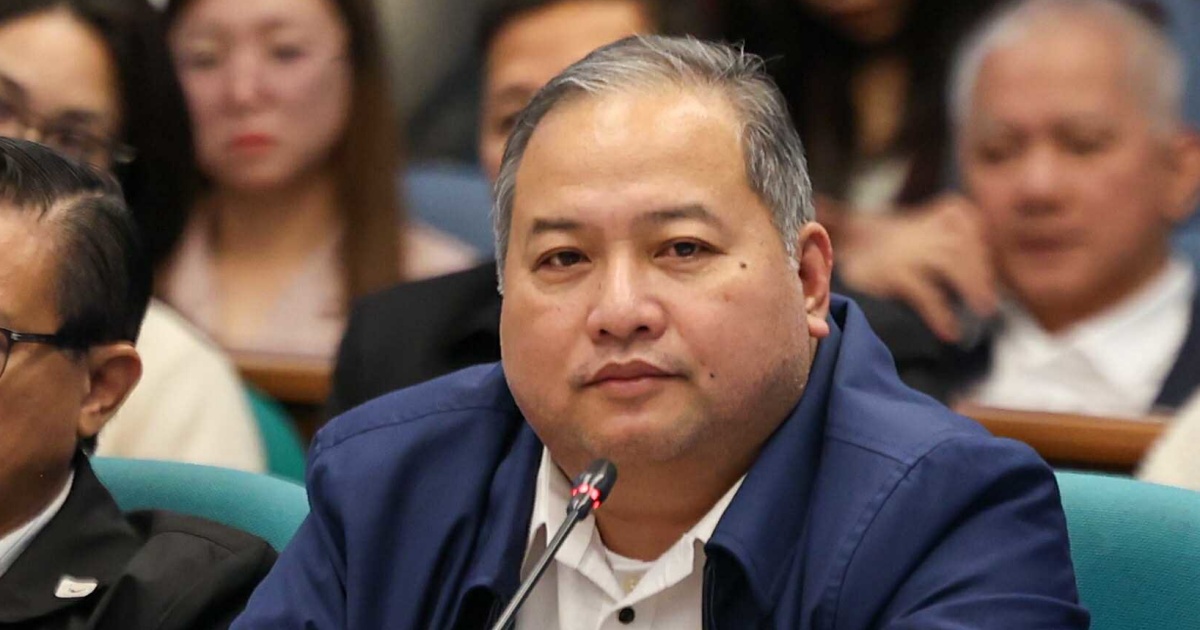 Former DPWH Bulacan district engineer fired over anomalous flood ...