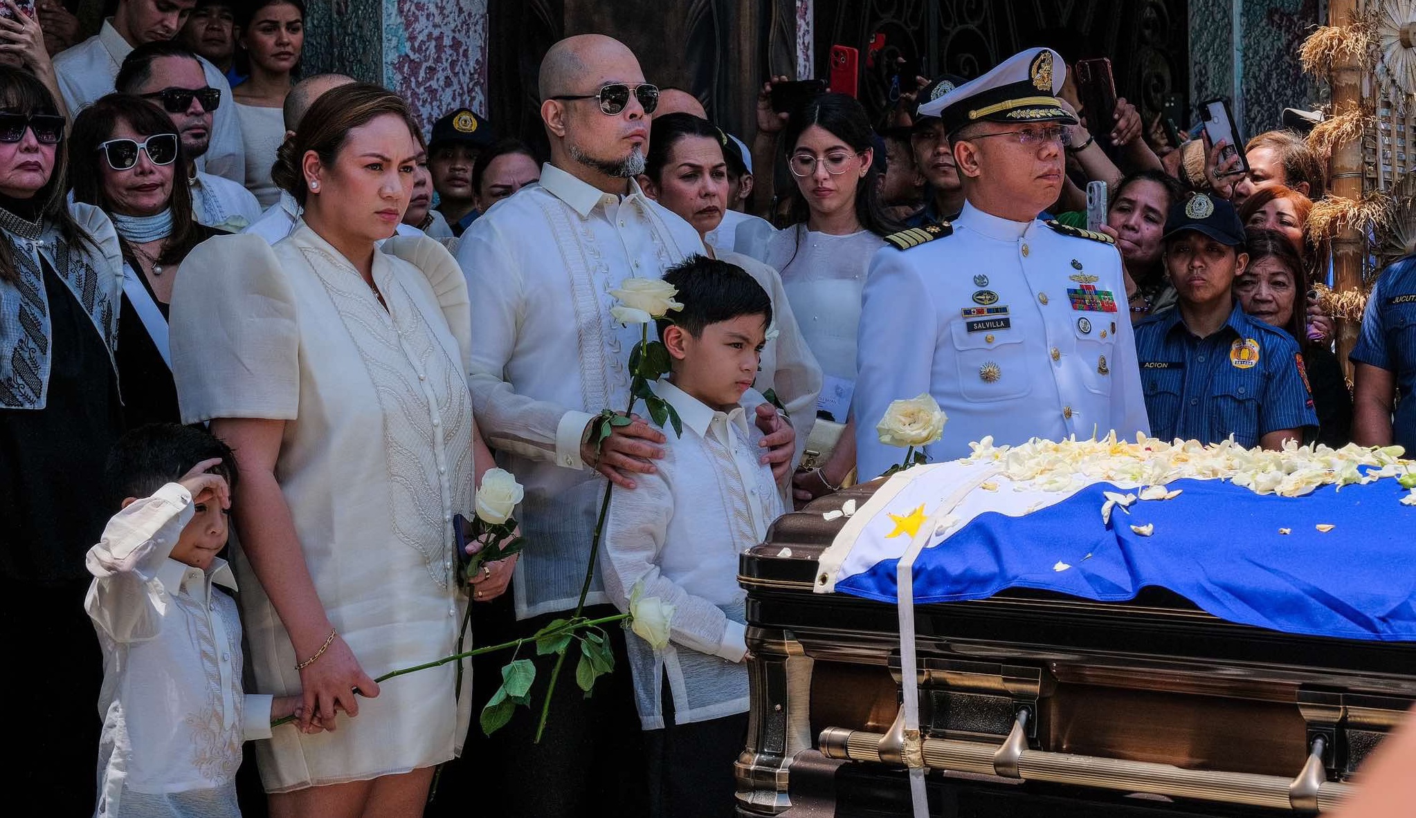 Nora Aunor laid to rest at Libingan ng mga Bayani • PhilSTAR Life