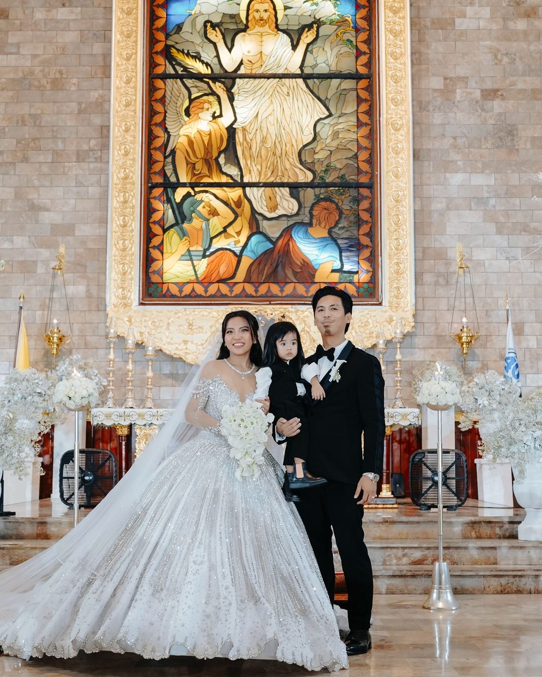 LOOK: The dreamy details of Viy Cortez, Cong TV's grand wedding ...