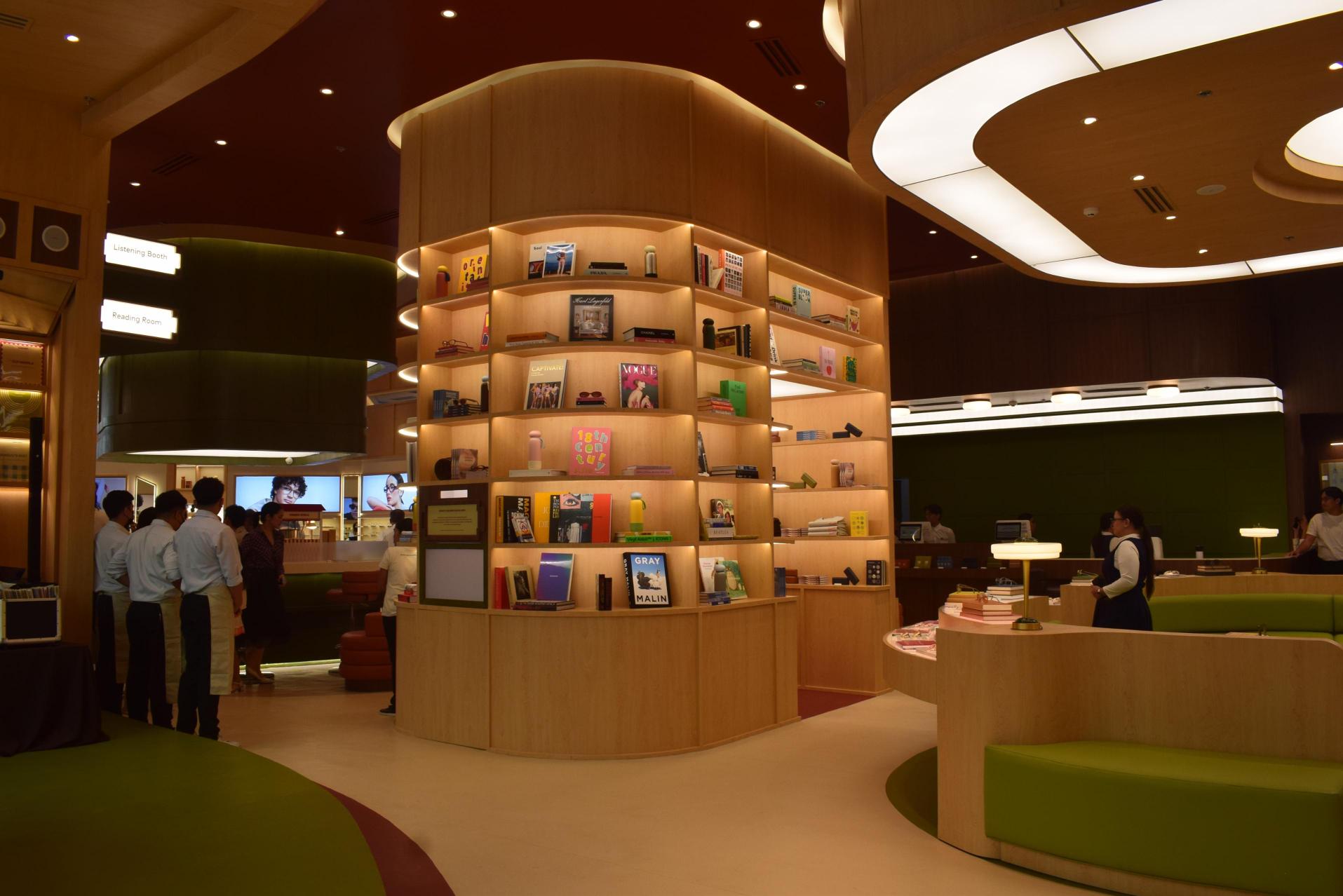 From a lounge room to a library: Here's what you'll find at Sunnies ...