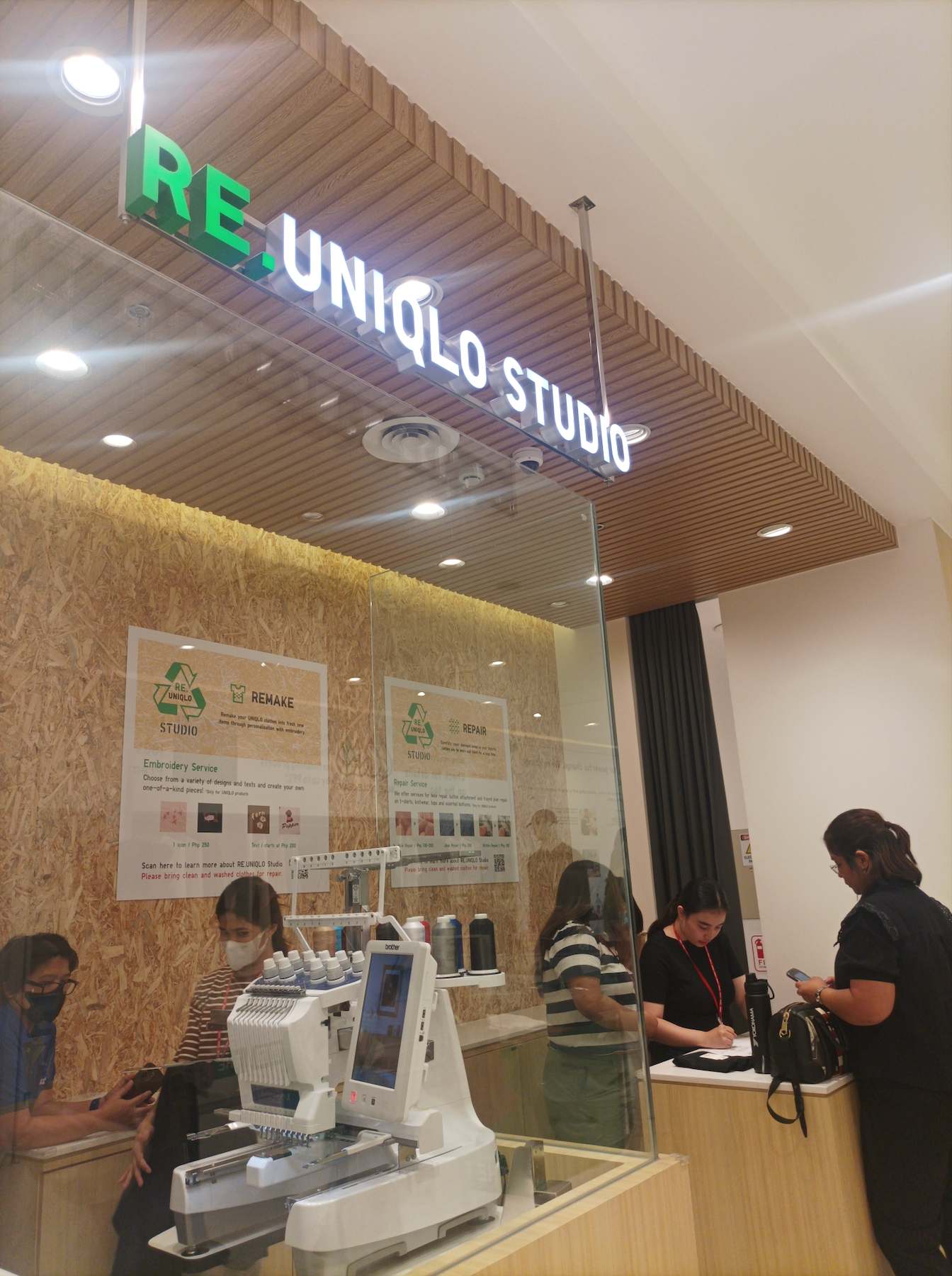 LOOK: UNIQLO's new service offering lets you adorn your clothes with ...
