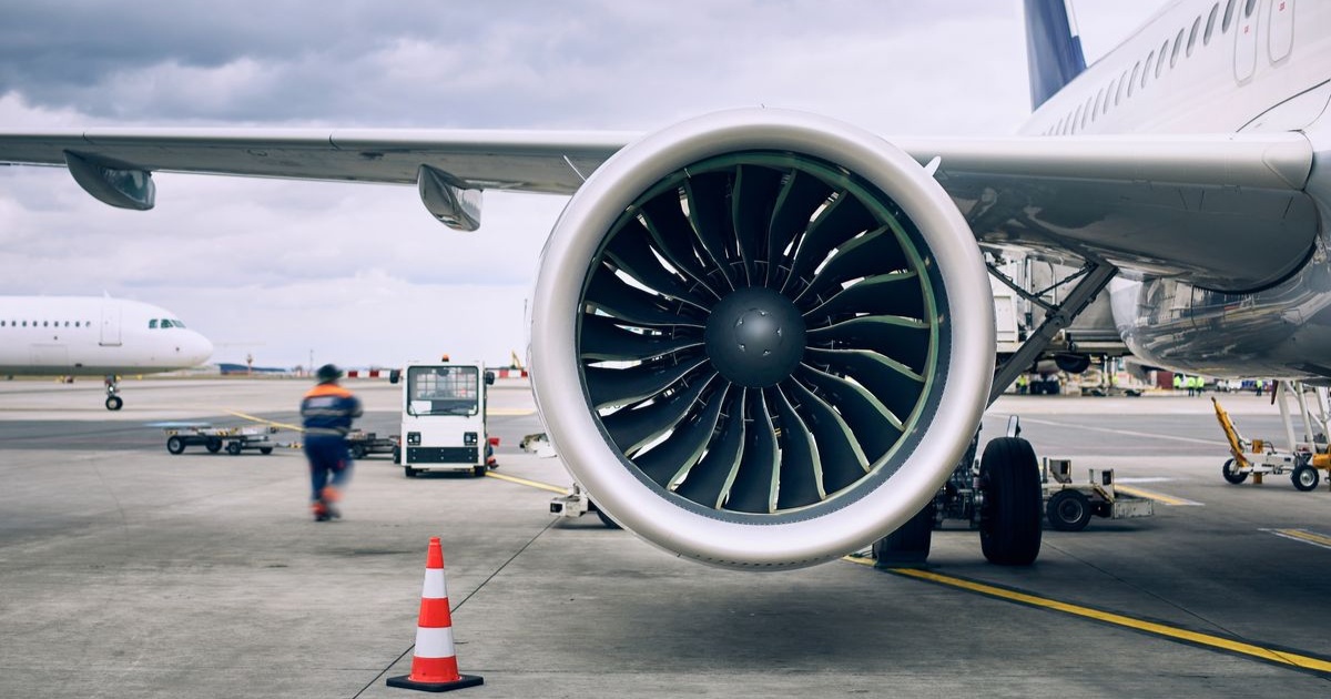 Man dies after getting sucked into an airplane's engine • PhilSTAR Life